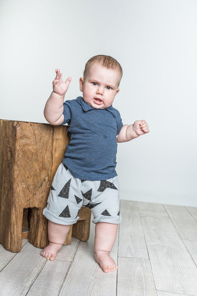 Joah Love Ash Black Neal Triangle Print Shorts – Gemgem